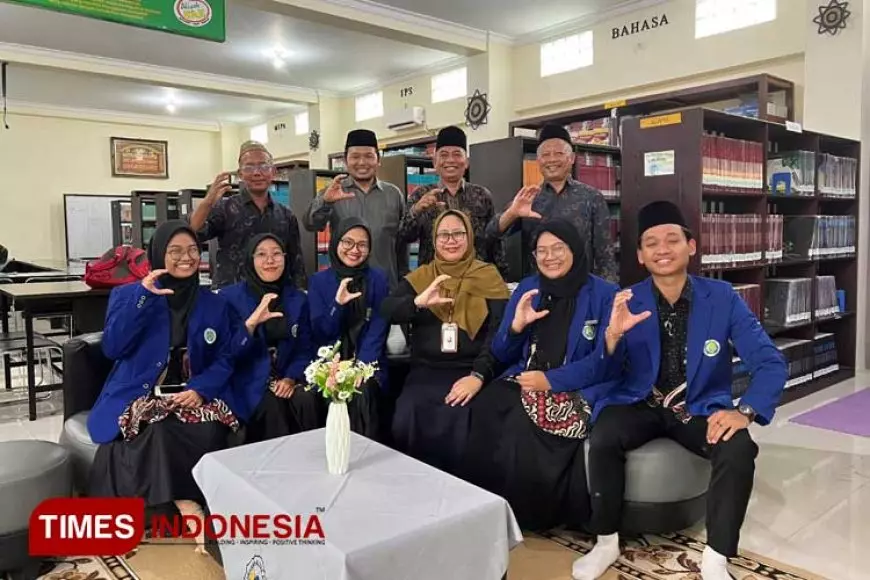 Mahasiswa MBKM UM Manfaatkan Aplikasi SLIMS 9 untuk Menata Perpustakaan ...